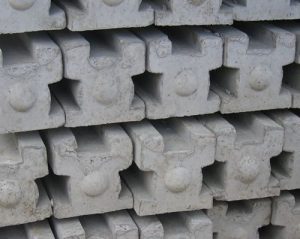 Concrete Three Way Post | TAFS Garden Co. Telford, Shropshire